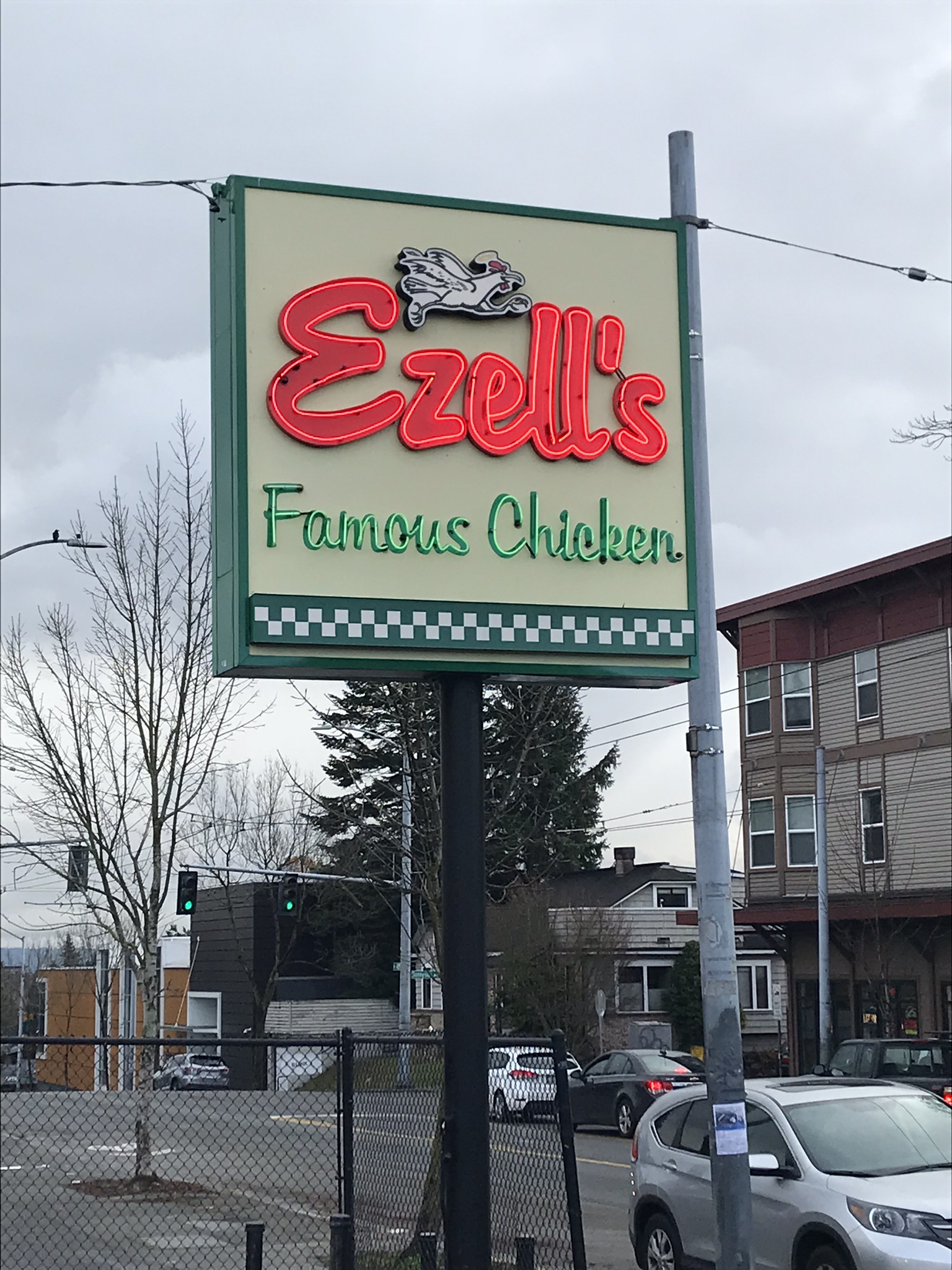 Ezell's vs Heaven Sent - Battle of Seattle's Best Fried Chicken ...